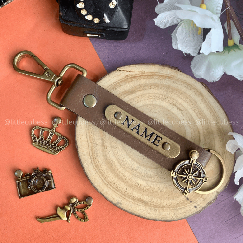Buy Personalized Keychain Holder Online in Mumbai, India | Keychain ...